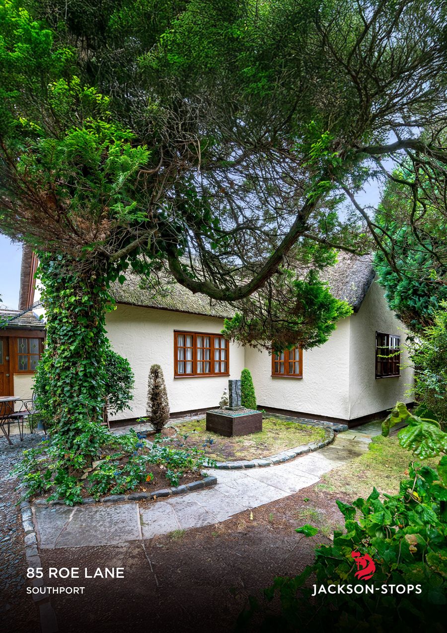 85 Roe Lane by Alderley Edge - Flipsnack